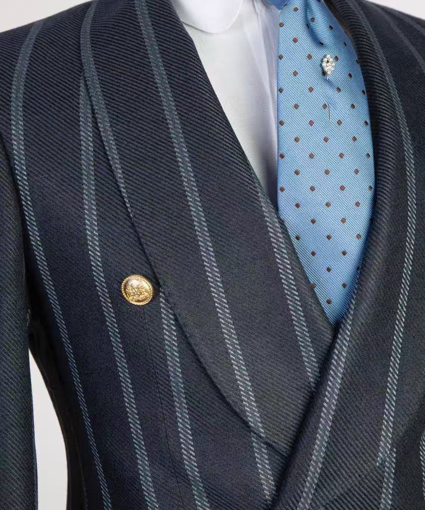 Italian 2-Piece Midnight Navy Pinstripe Double-Breasted Suit | Elite ...